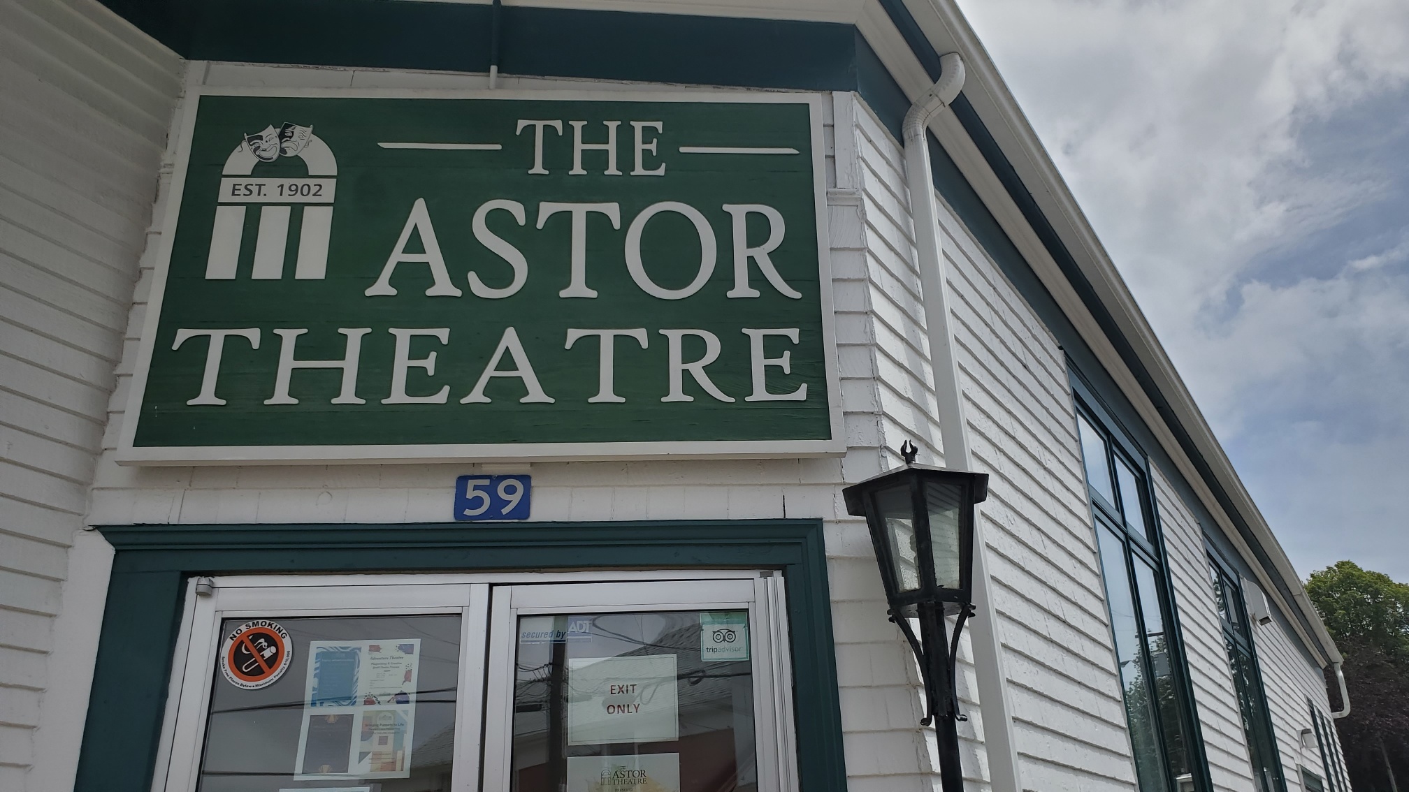 Astor Theatre coming alive as COVID-19 restrictions lift - Canada Info