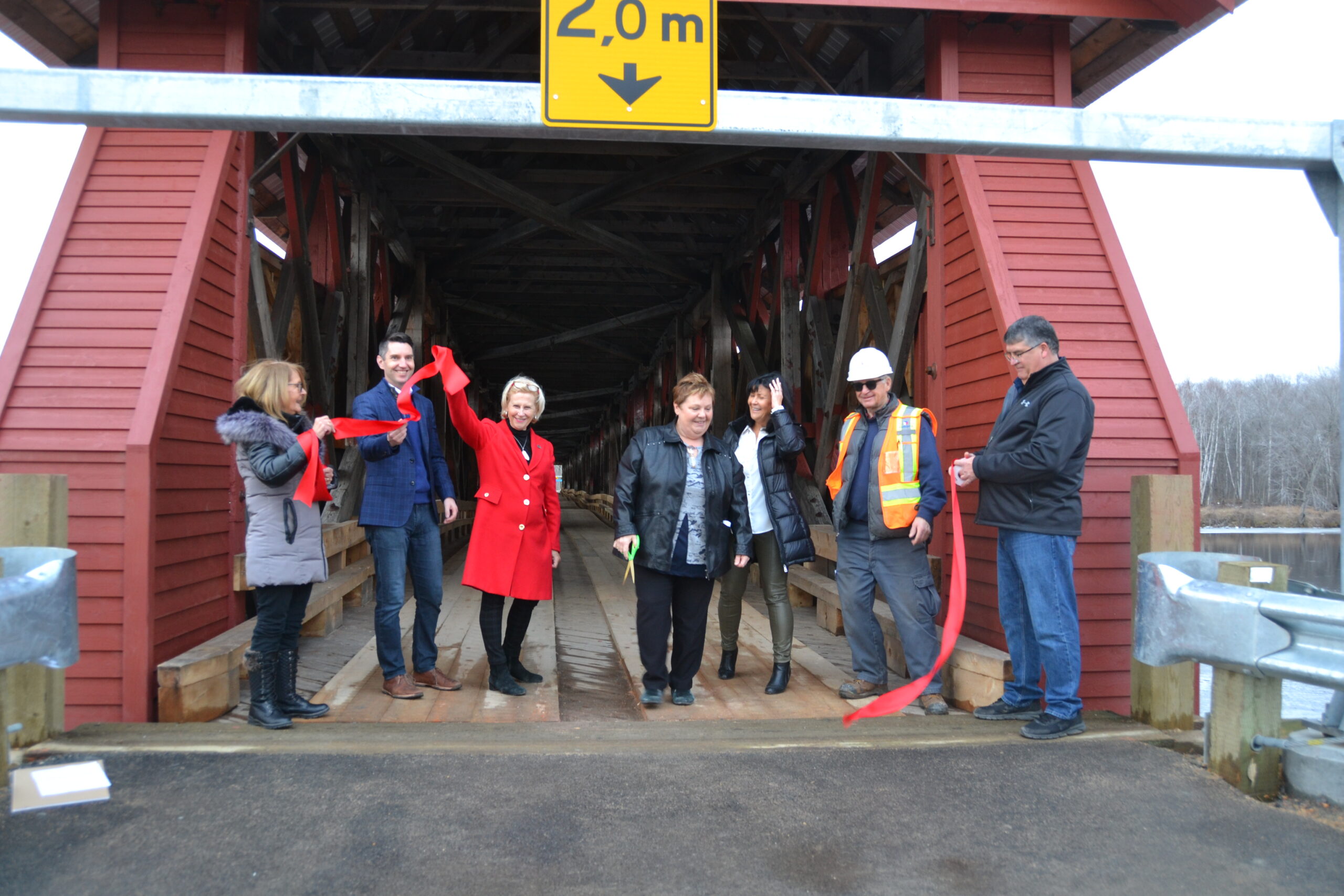 Officials applaud opening of the Félix-Gabriel Marchand Bridge - Canada ...