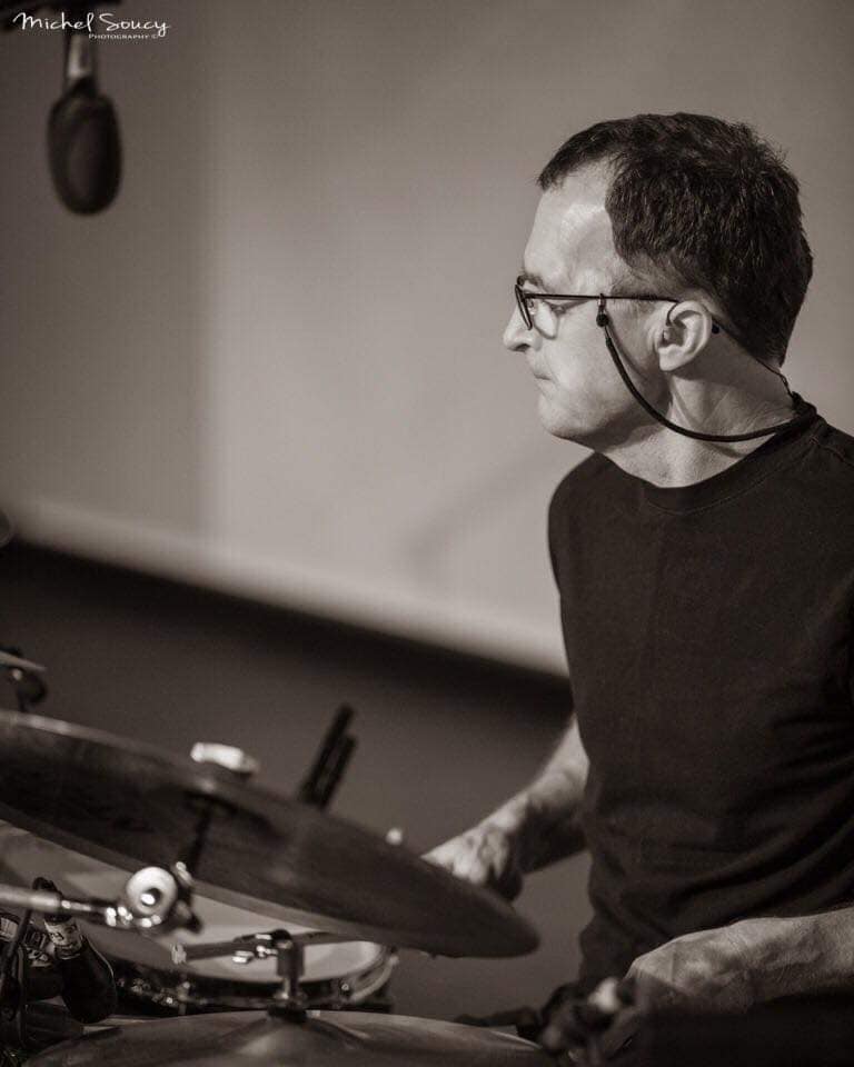 Ron LeBlanc était un grand musicien passionné et généreux - Canada Info