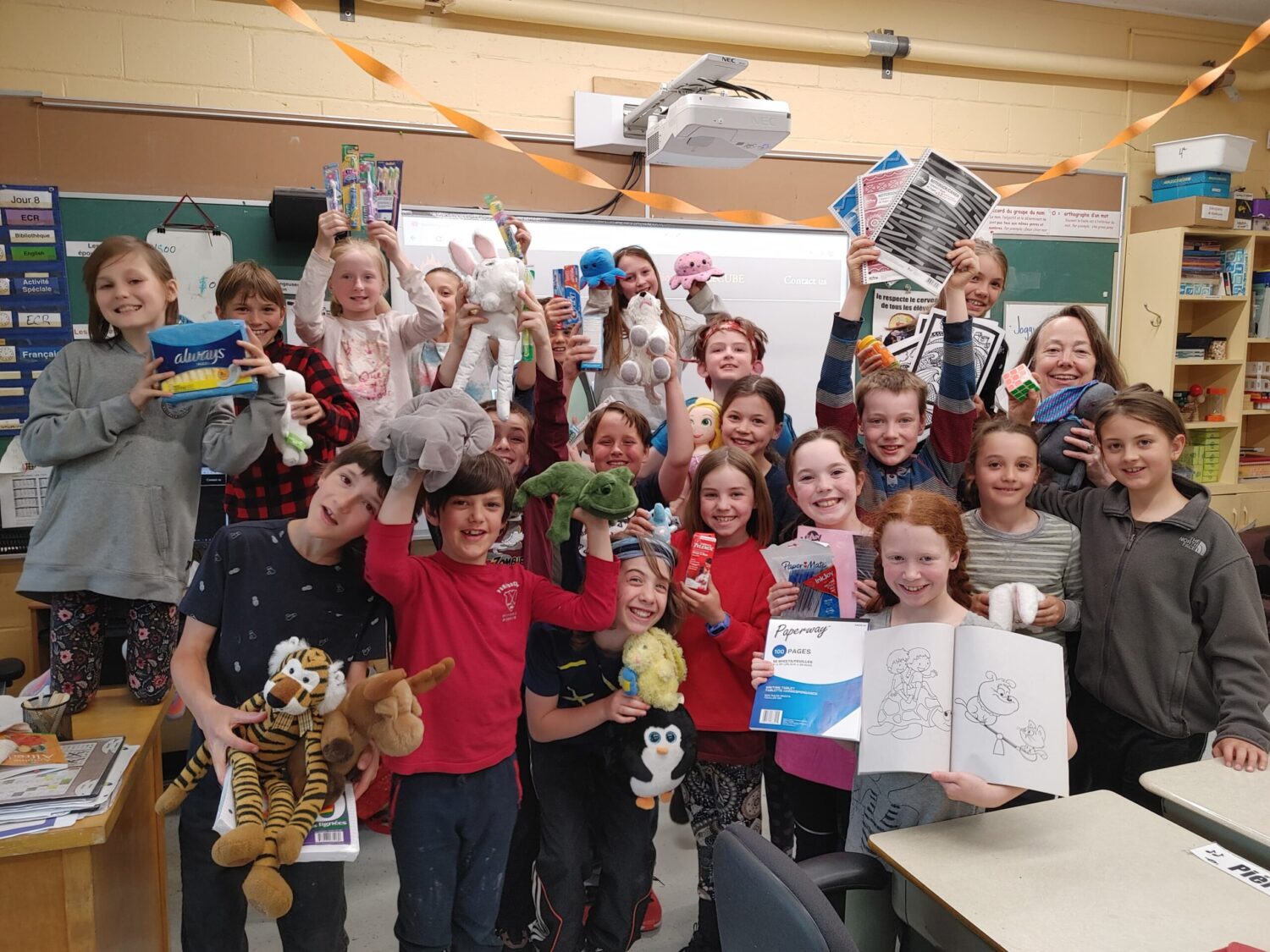 Students come together in support of Ukrainian refugees - Canada Info