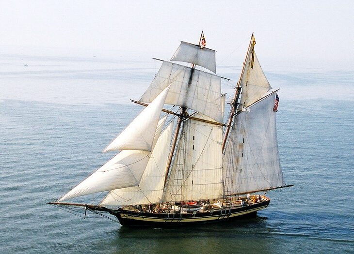Le retour des navires majestueux dans la baie de Midland - Canada Info