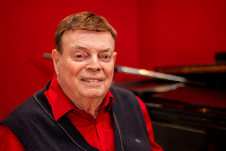 Doug MacPhee était l'un des piliers de la musique traditionnelle du Cap ...