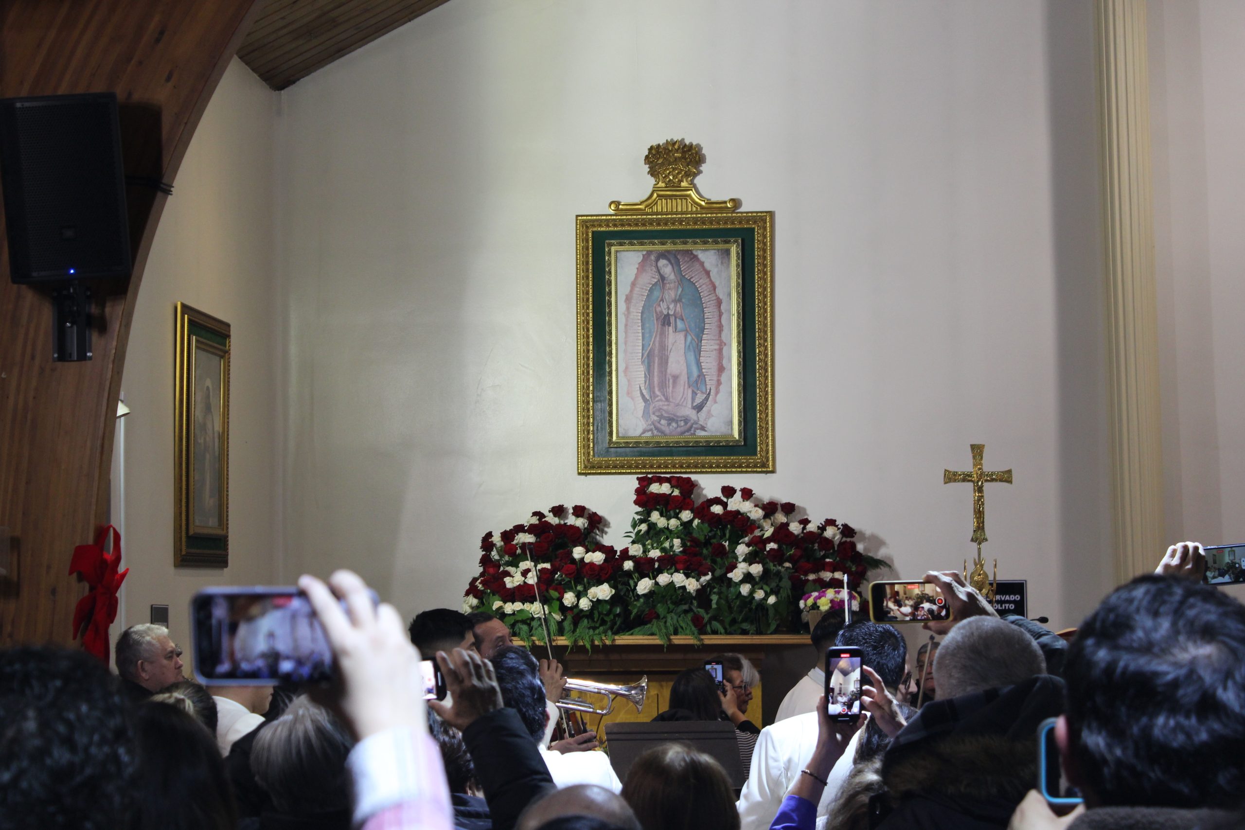 Comunidad latinoamericana celebra del Día de la Virgen de Guadalupe en ...